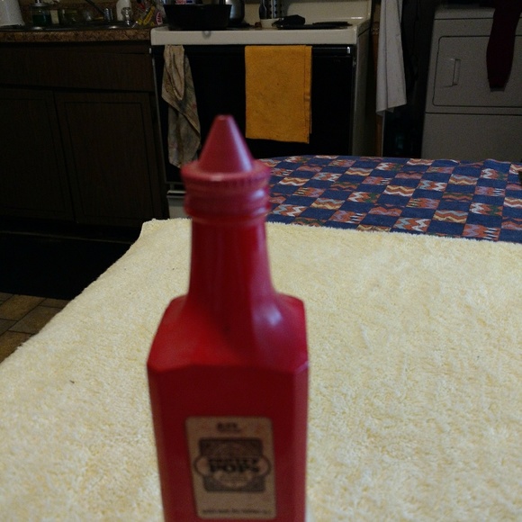 Kitchen | Vintage Gemco Pantry Pops Oil Container Red | Poshmark